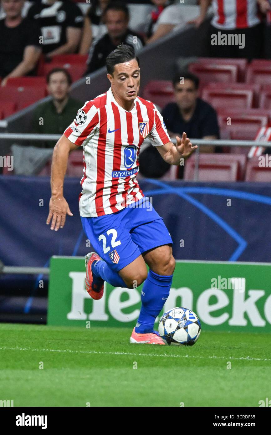 Giacomo Raspadori of Atletico de Madrid in action during the UEFA ...