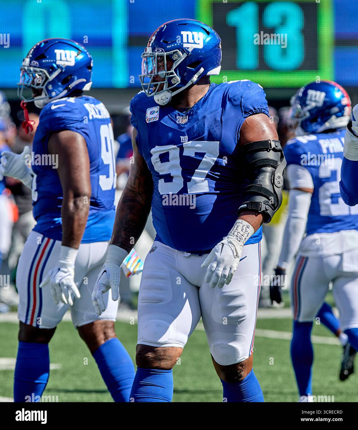 New York Giants defensive tackle Dexter Lawrence (97) against the Los ...