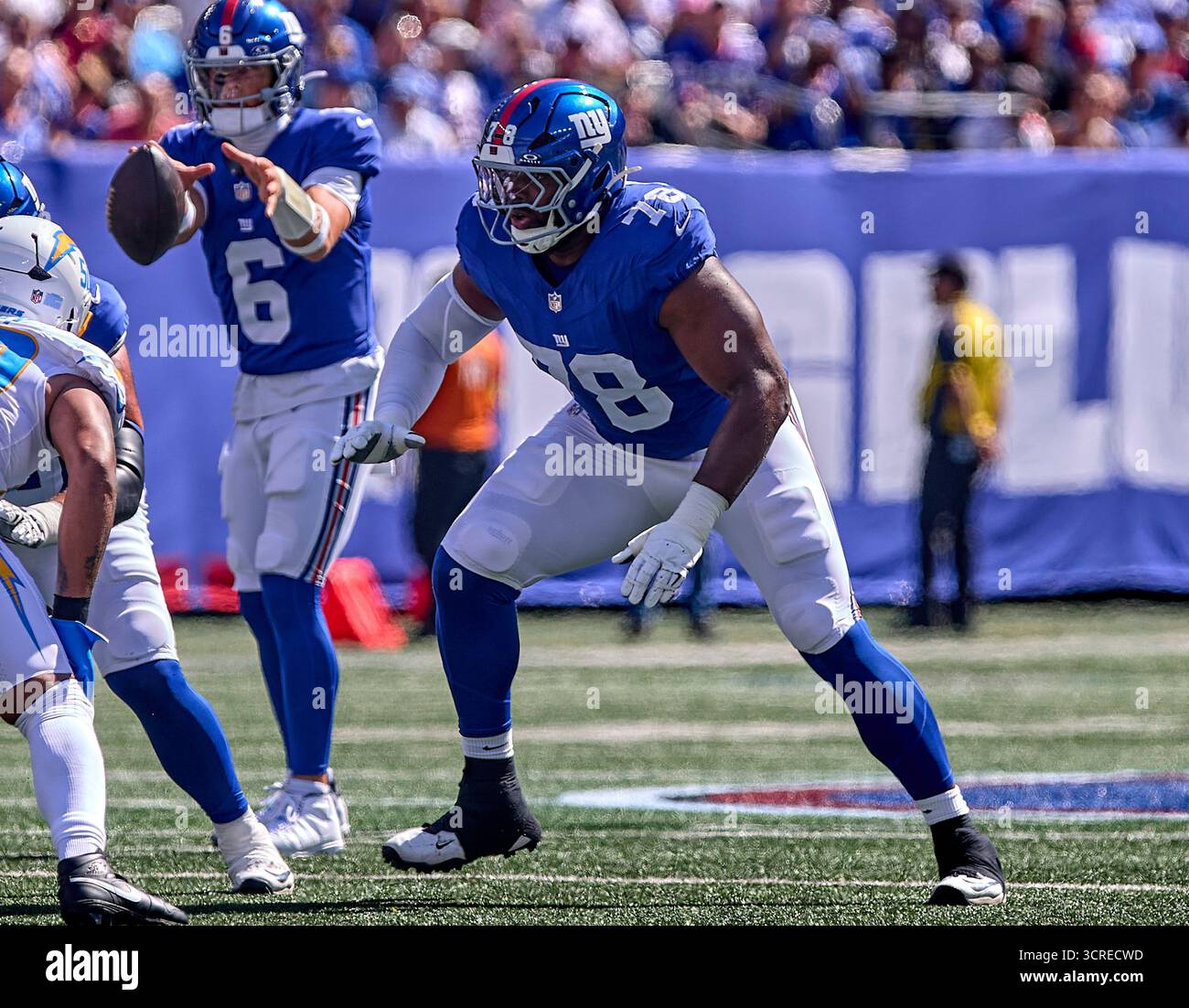 New York Giants offensive tackle Andrew Thomas (78) pass blocking ...