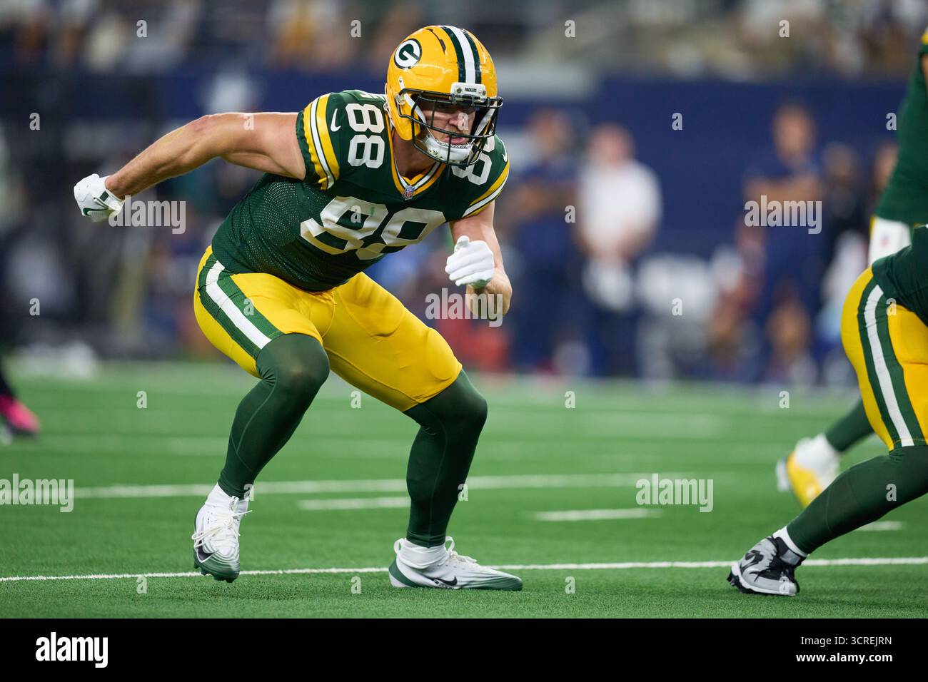 Green Bay Packers tight end Luke Musgrave (88) runs a route against the ...
