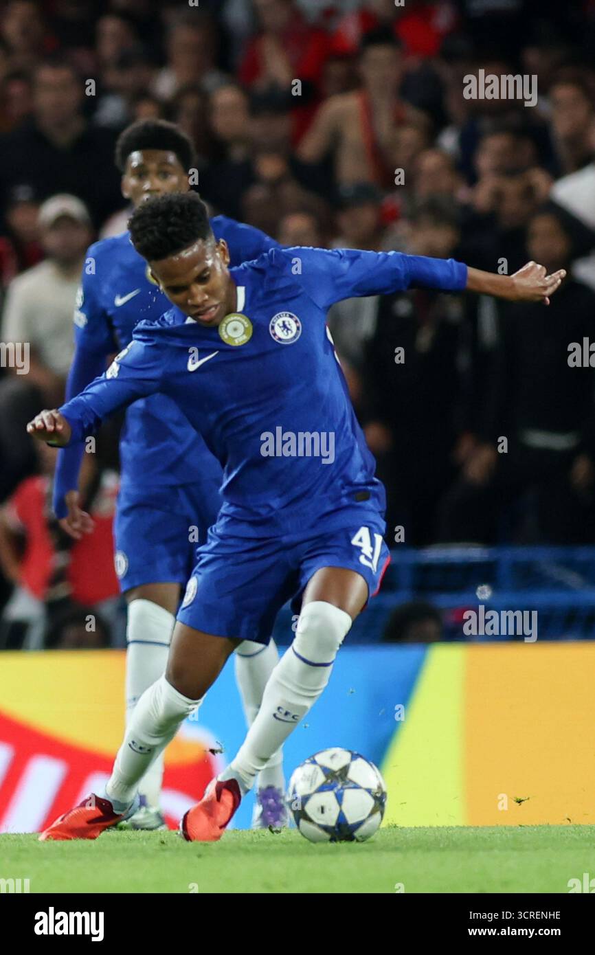 Estêvão willian chelsea hi-res stock photography and images - Alamy