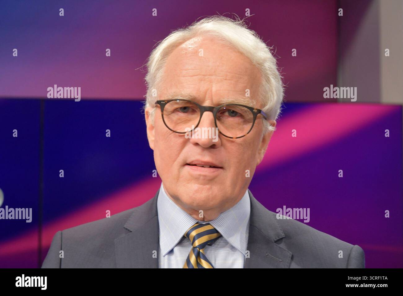 Rüdiger von Fritsch in der ARD-Talkshow maischberger im Studio Berlin Adlershof. Berlin, 30.09. ...