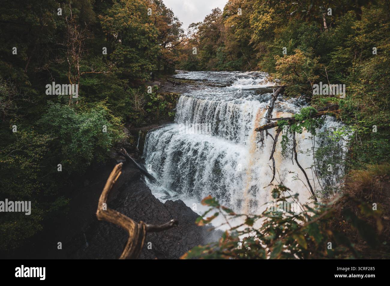 Waterfall Country (walisisch: Bro'r Sgydau) ist der Oberlauf des Vale ...