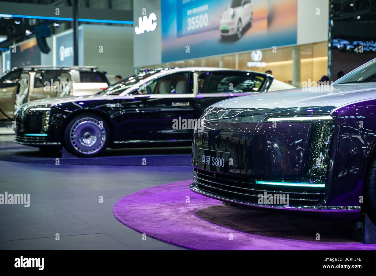 HEFEI, CHINA - OCTOBER 1, 2025 - The luxury intelligent electric ...