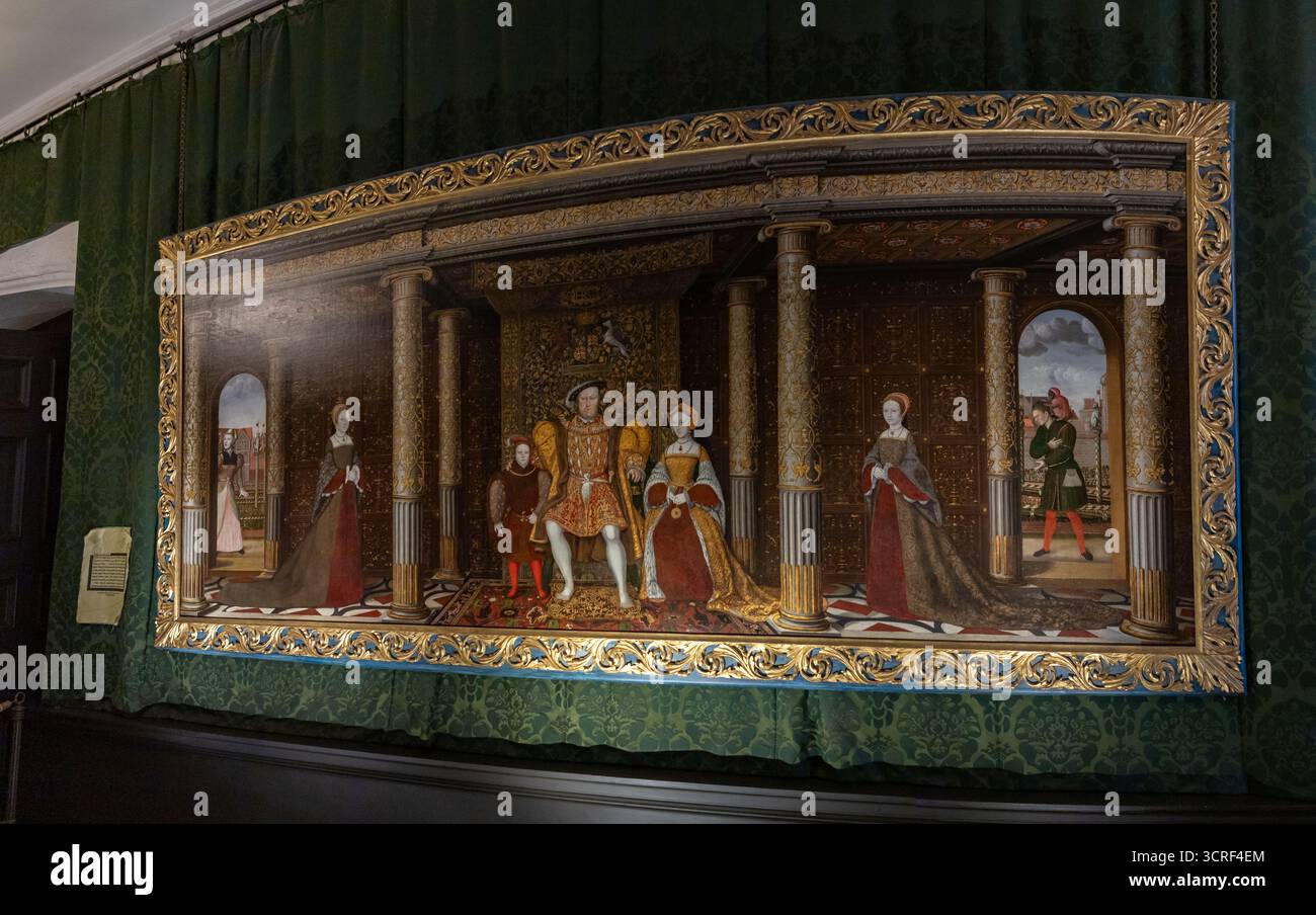 Tudor hampton court henry painting hi-res stock photography and images ...