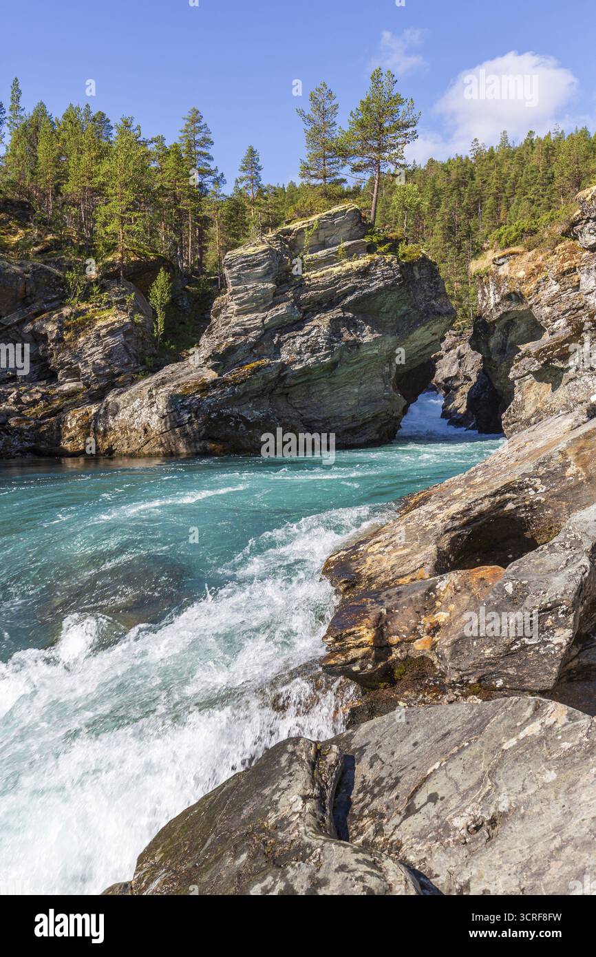 Ridderspranget, gorge in the river Sjoa, Jotunheimen mountains ...