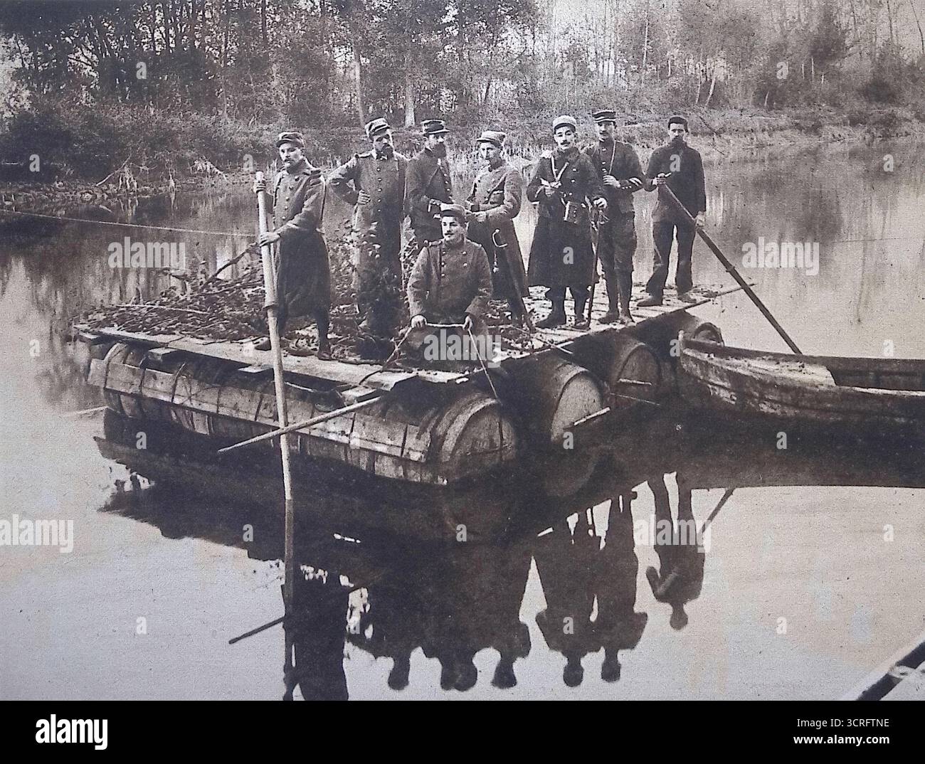 Patrols crossing river hi-res stock photography and images - Alamy