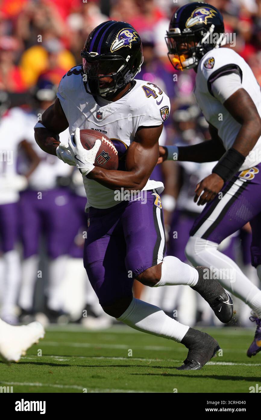 Baltimore Ravens running back Justice Hill (43) runs against the Kansas ...