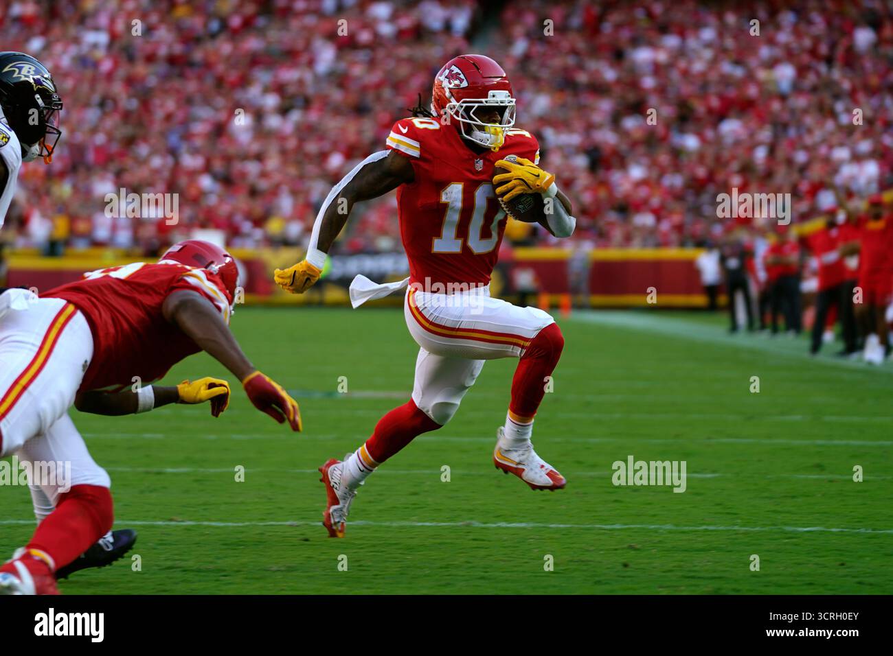 Kansas City Chiefs running back Isiah Pacheco runs for a touchdown ...