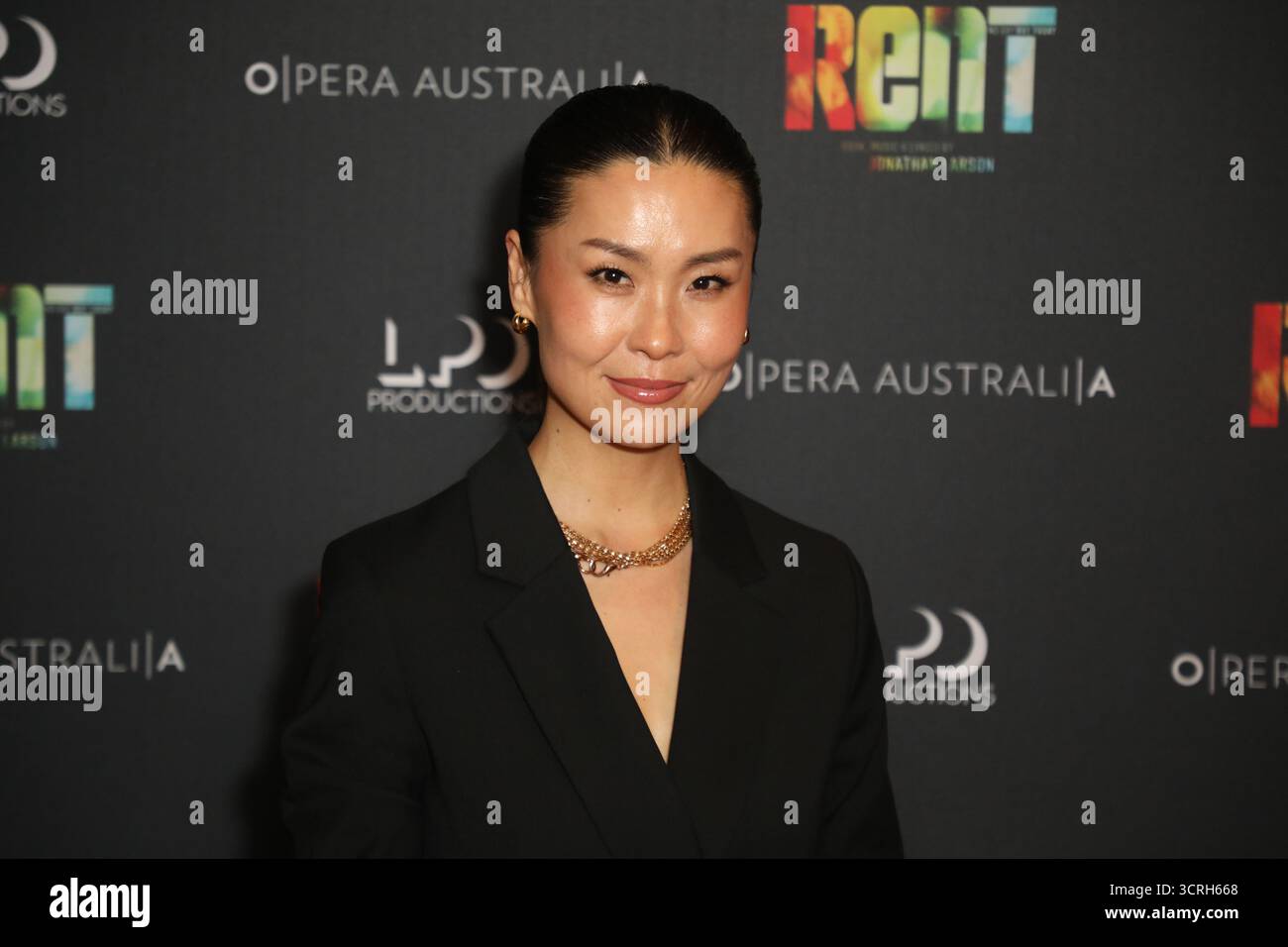 Sydney, NSW, Australia. 1st October 2025. Jina Lim arrives on the red ...