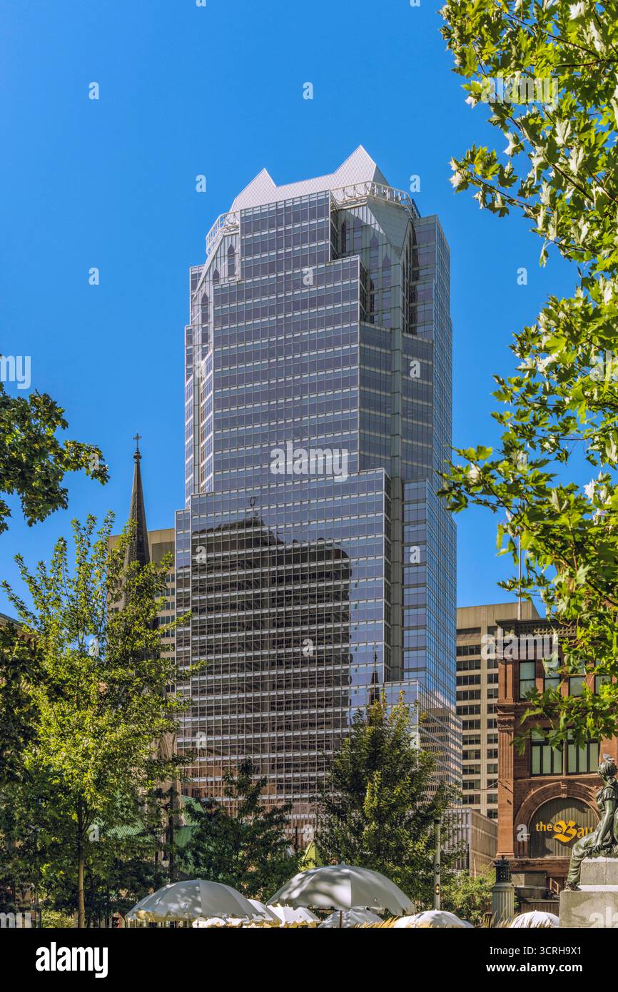 Buildings - Downtown Montreal Stock Photo - Alamy