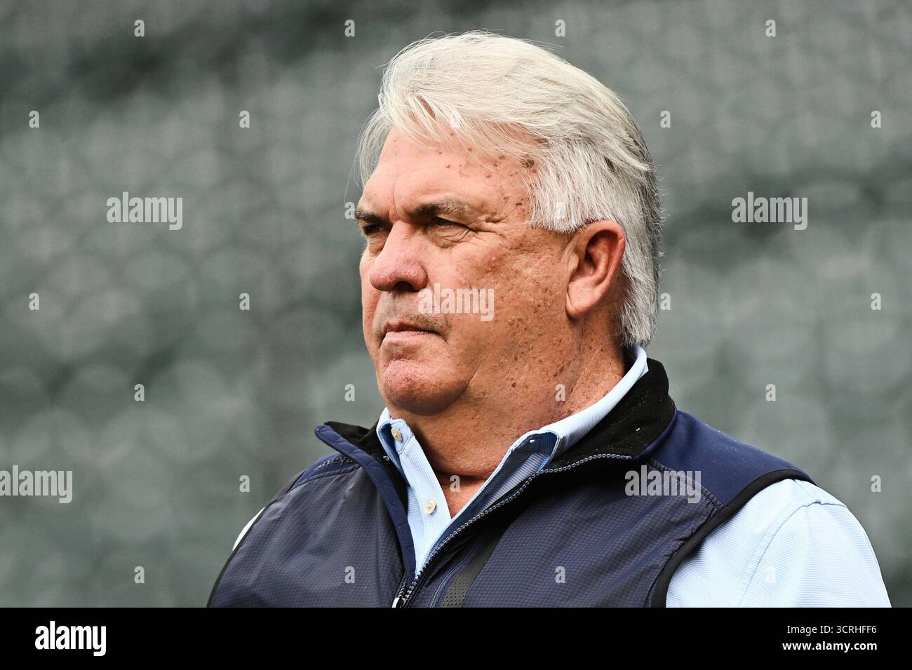 FILE - Colorado Rockies general manager Bill Schmidt watches batting ...