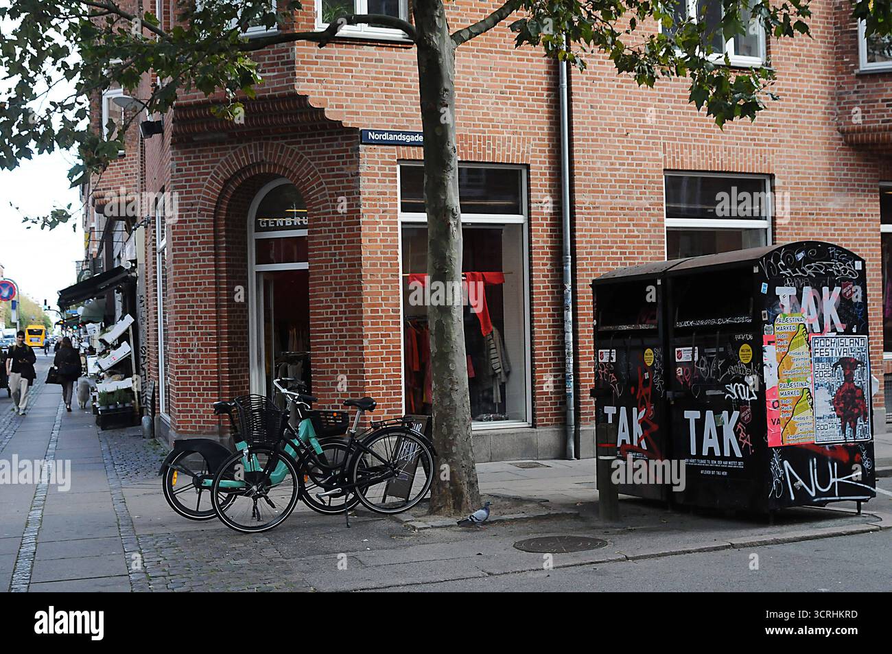 Copenhagen/ Denmark/1ST.OCTOBER 2025/2ndhand ngo shop resale old stog ...