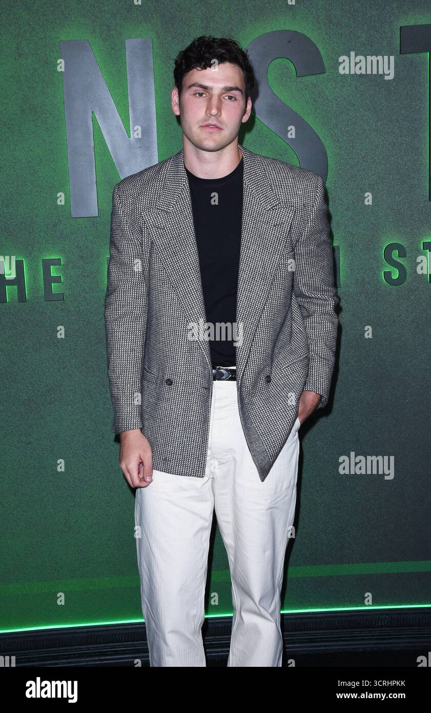 Photo by: Patricia Schlein/STAR MAX/IPx 2025 9/30/25 Charlie Hall at Netflix's "Monster: The Ed ...