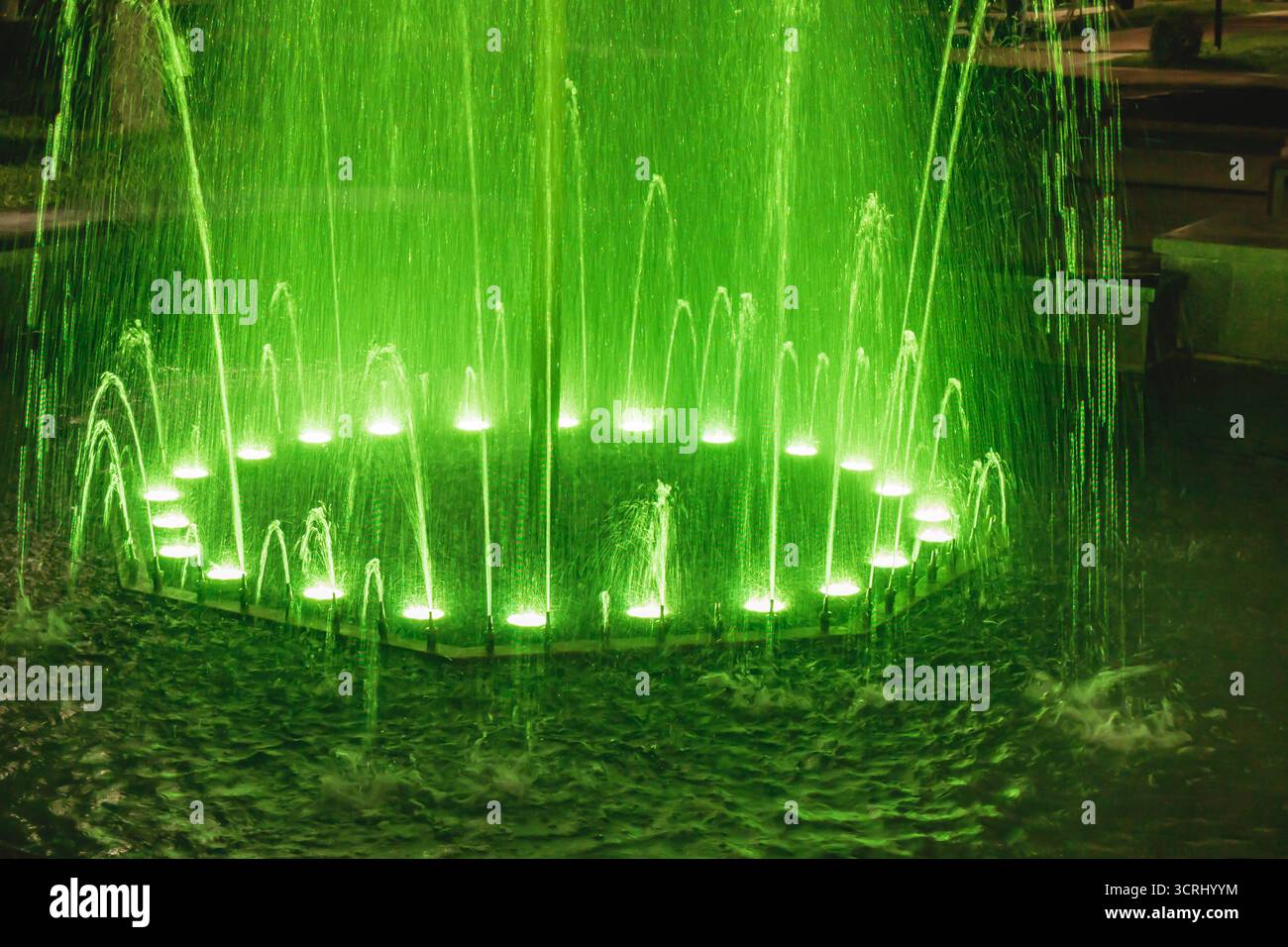 Green glowing fountain art hi-res stock photography and images - Alamy