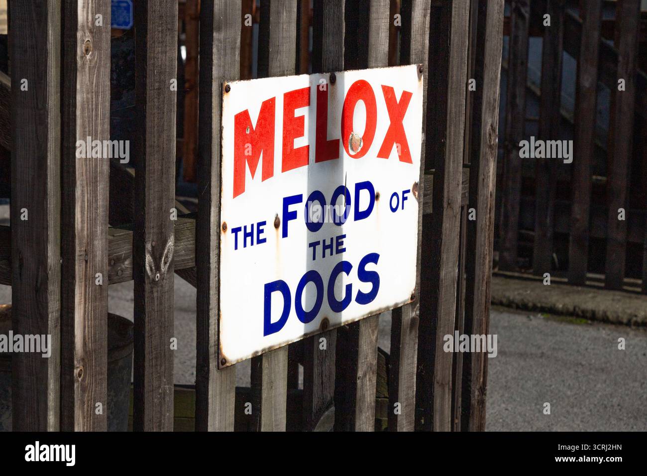 Vintage advert at oakworth station hi-res stock photography and images ...