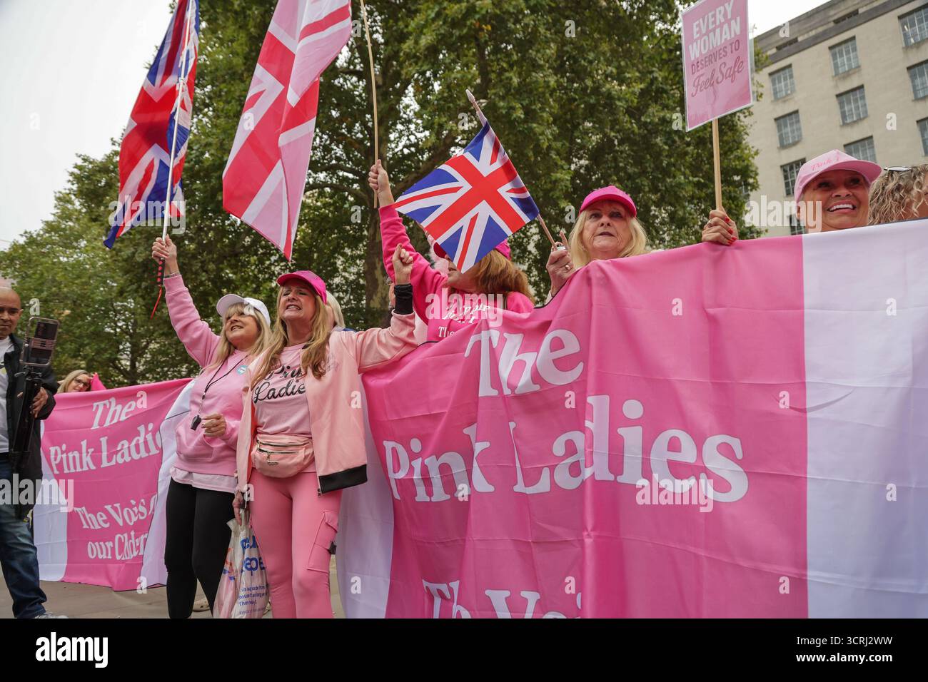 London. UK. 01 October 2025. Demonstrators holding placards, banners ...