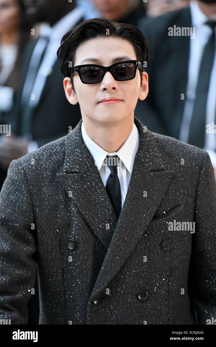 Paris, France. 01st Oct, 2025. Ji Chang-wook arriving at Tom Ford Show ...