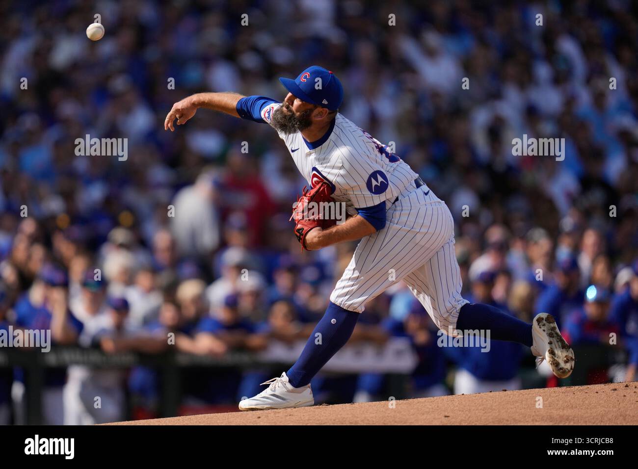 Chicago Cubs' Andrew Kittredge throws during the first inning of Game 2 ...