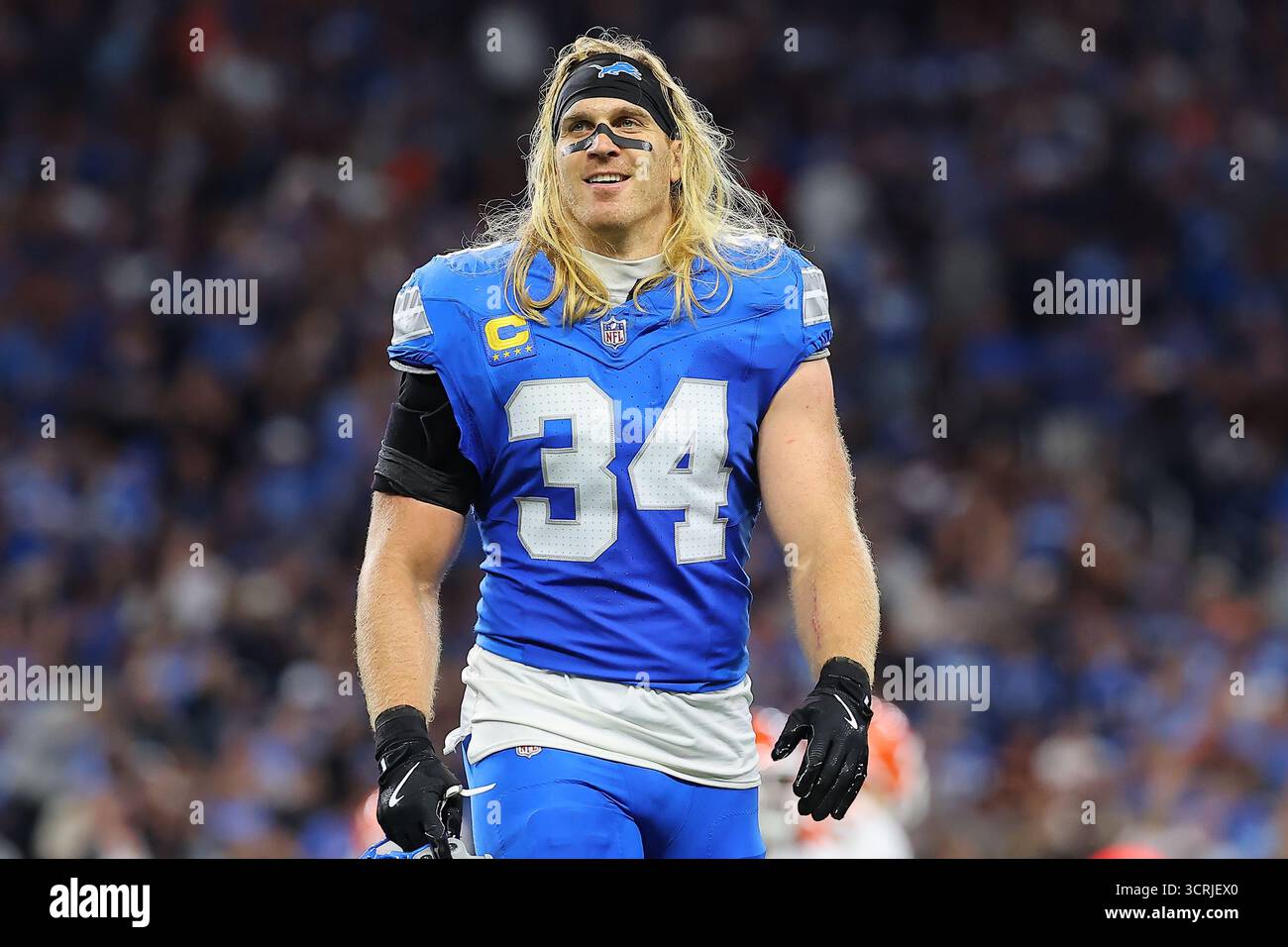 Detroit Lions middle linebacker Alex Anzalone (34) against the ...
