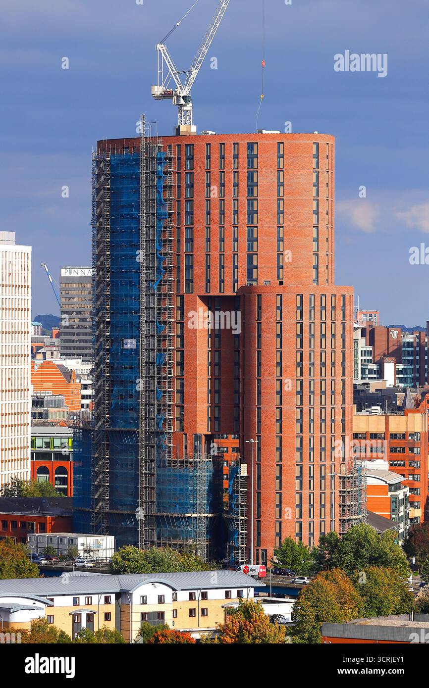Triangle Yard tower block under construction in Leeds City Centre,West ...