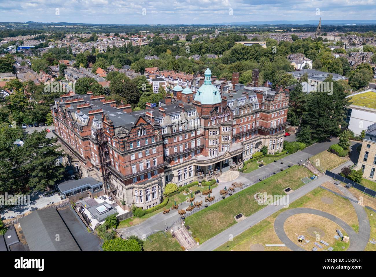 Doubletree by hilton harrogate hi-res stock photography and images - Alamy