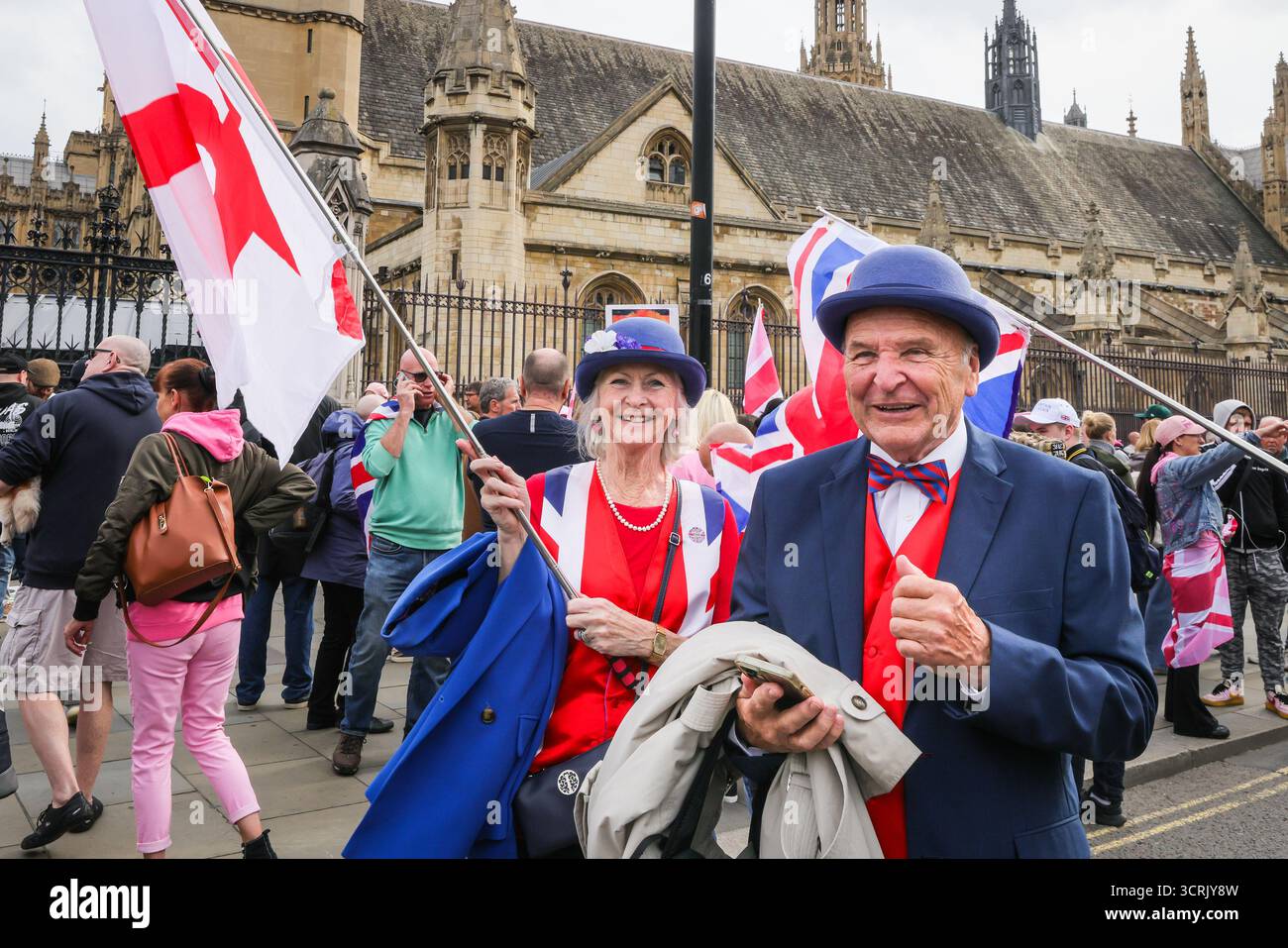 Anti migrant protesters union hi-res stock photography and images - Alamy
