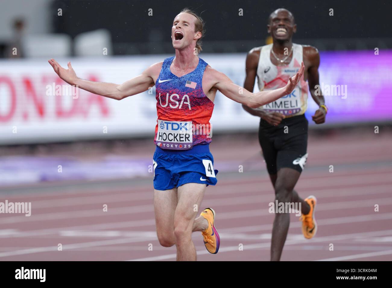 Cole Hocker (USA, gold), Isaac Kimeli (Belgium, silver). 5000m final ...