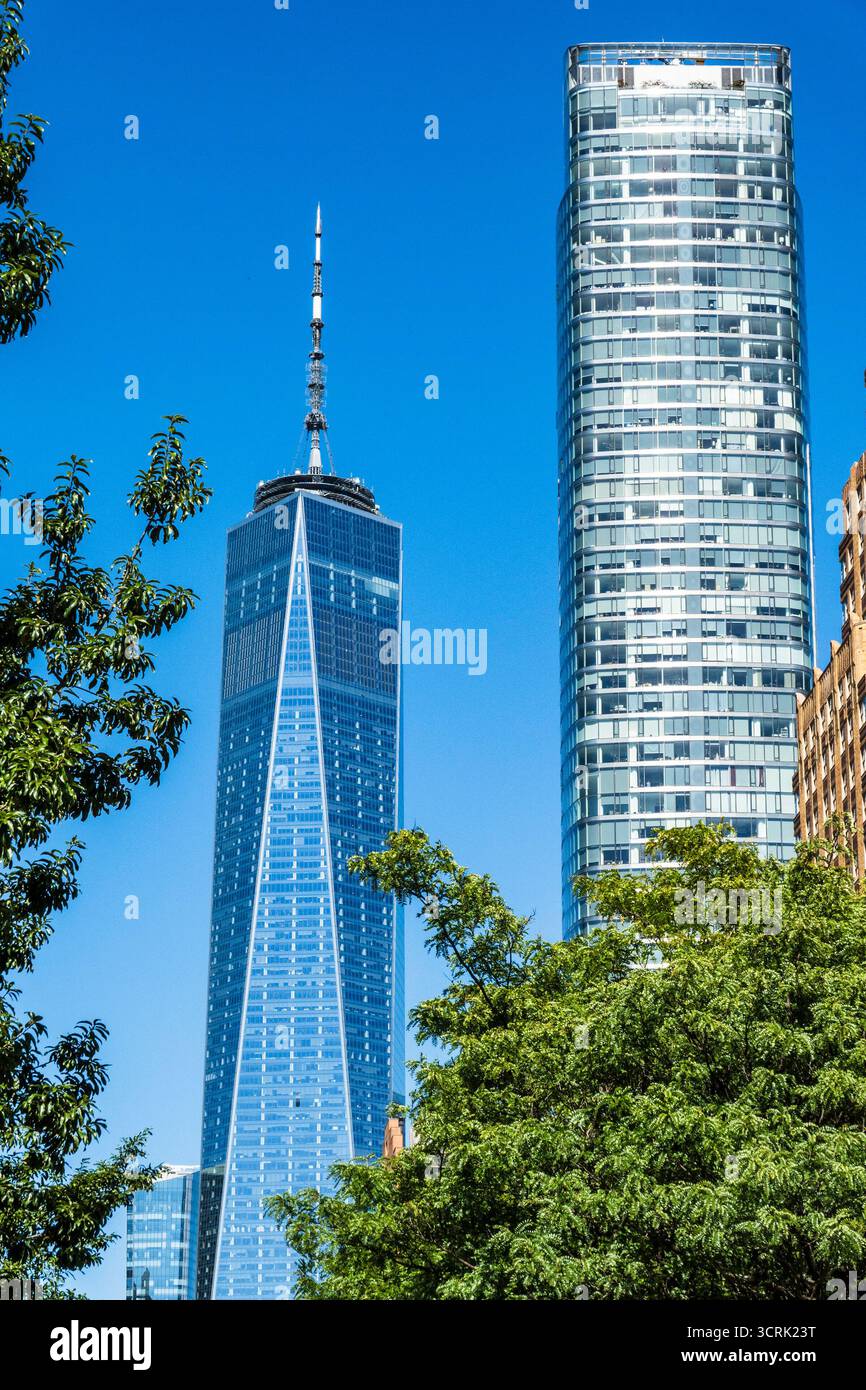 The Freedom Tower is a skyscraper adjacent to the 911 memorial in New ...