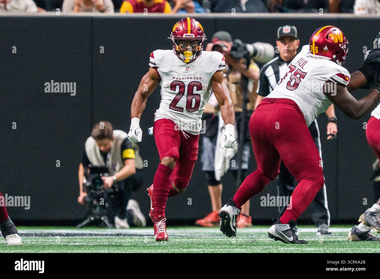Washington Commanders running back Jeremy McNichols (26) works during ...