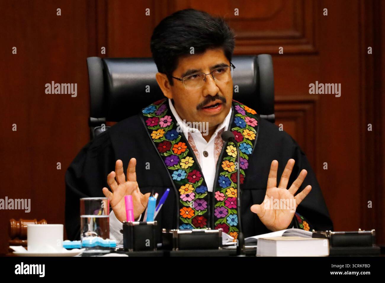 Mexico City, Mexico. 30th Sep, 2025. Mexico's Supreme Court chief, Hugo ...