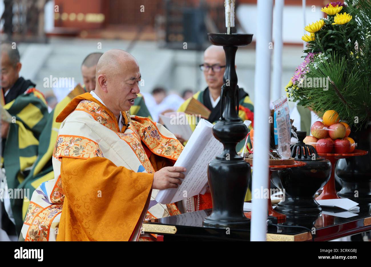 The inauguration ceremony for the head priest of Yakushiji temple is ...
