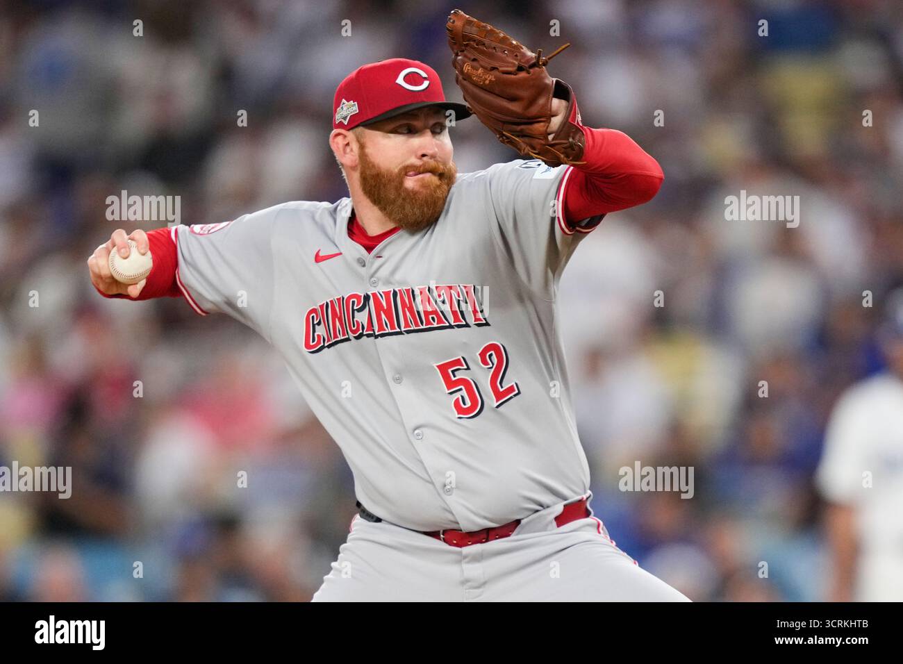 Cincinnati Reds starting pitcher Zack Littell throws to a Los Angeles ...