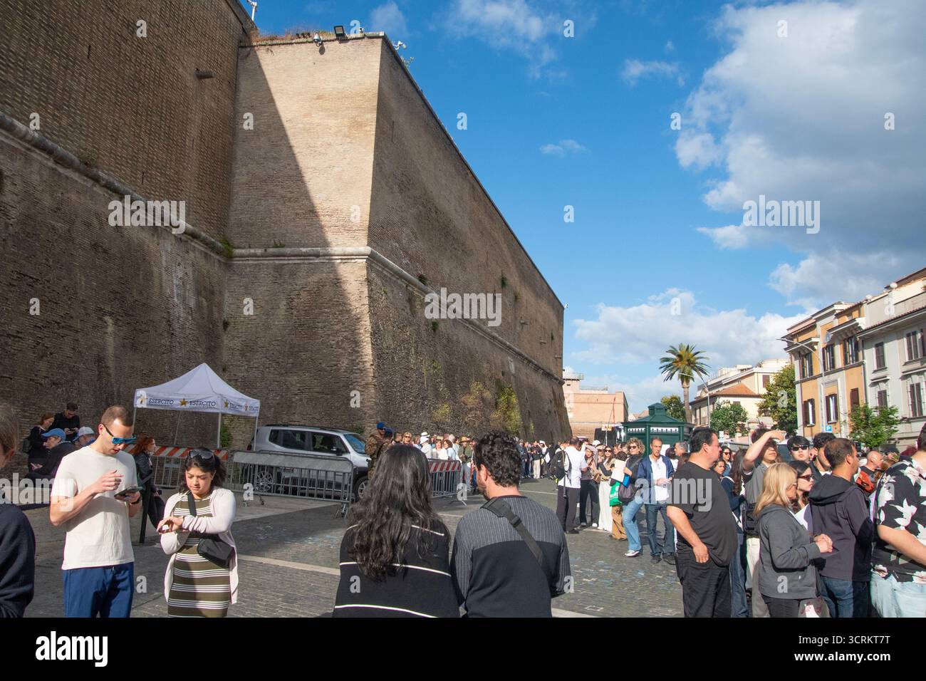 The walls of the Vatican Stock Photo - Alamy