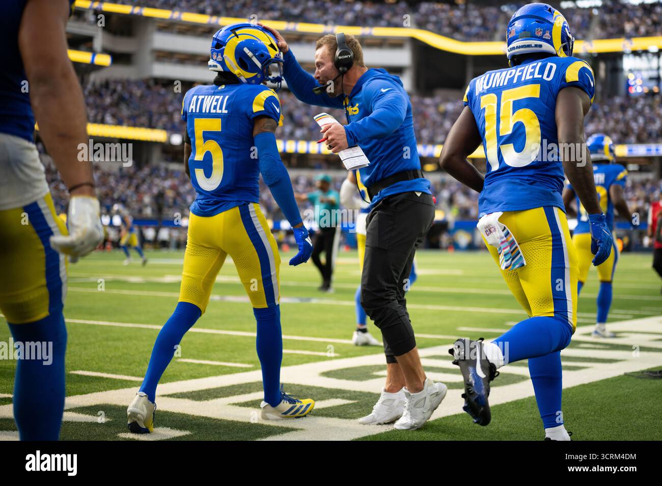 Los Angeles Rams head coach Sean McVay reacts on a touchdown by wide ...