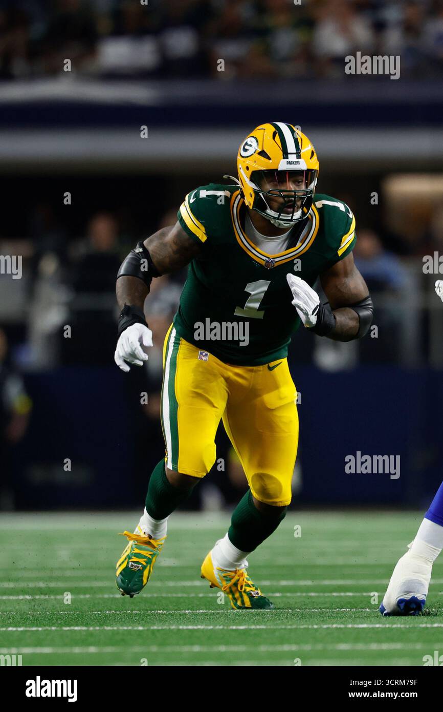 Green Bay Packers defensive lineman Micah Parsons (1) rushes during a ...