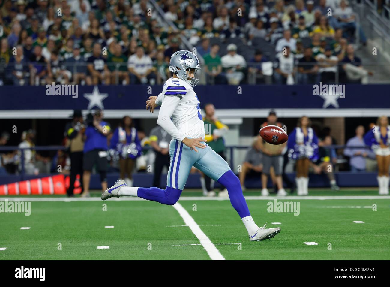 Dallas Cowboys punter Bryan Anger (5) looks to punt during a NFL ...