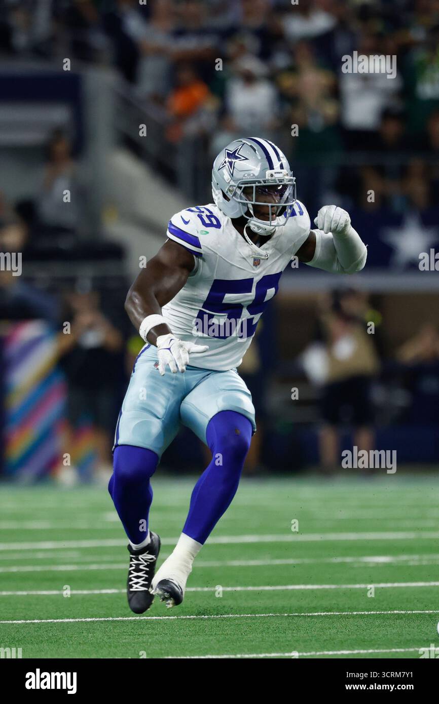 Dallas Cowboys linebacker Kenneth Murray (59) looks to defend during a ...