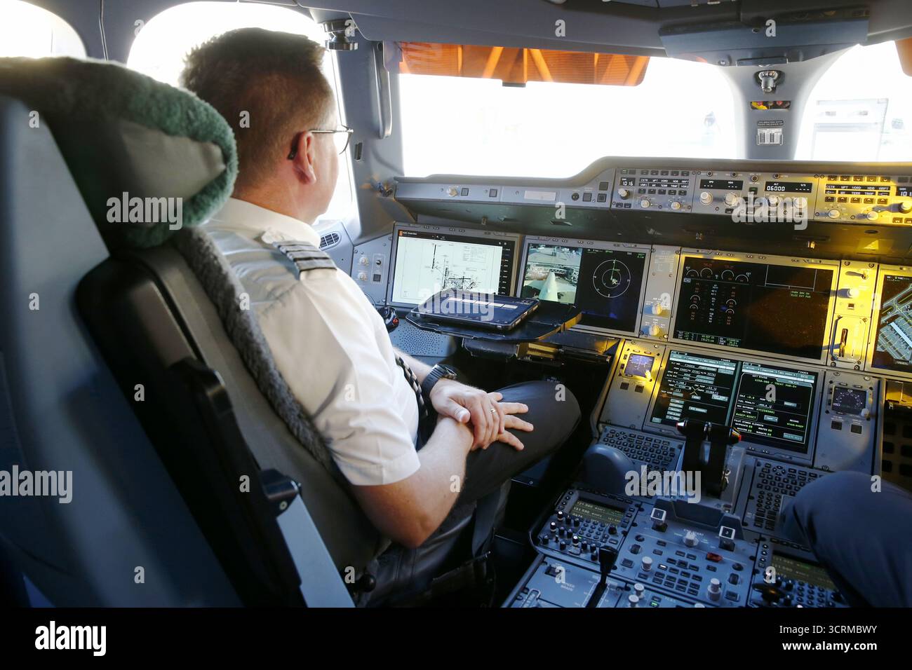 A350 interior hi-res stock photography and images - Alamy
