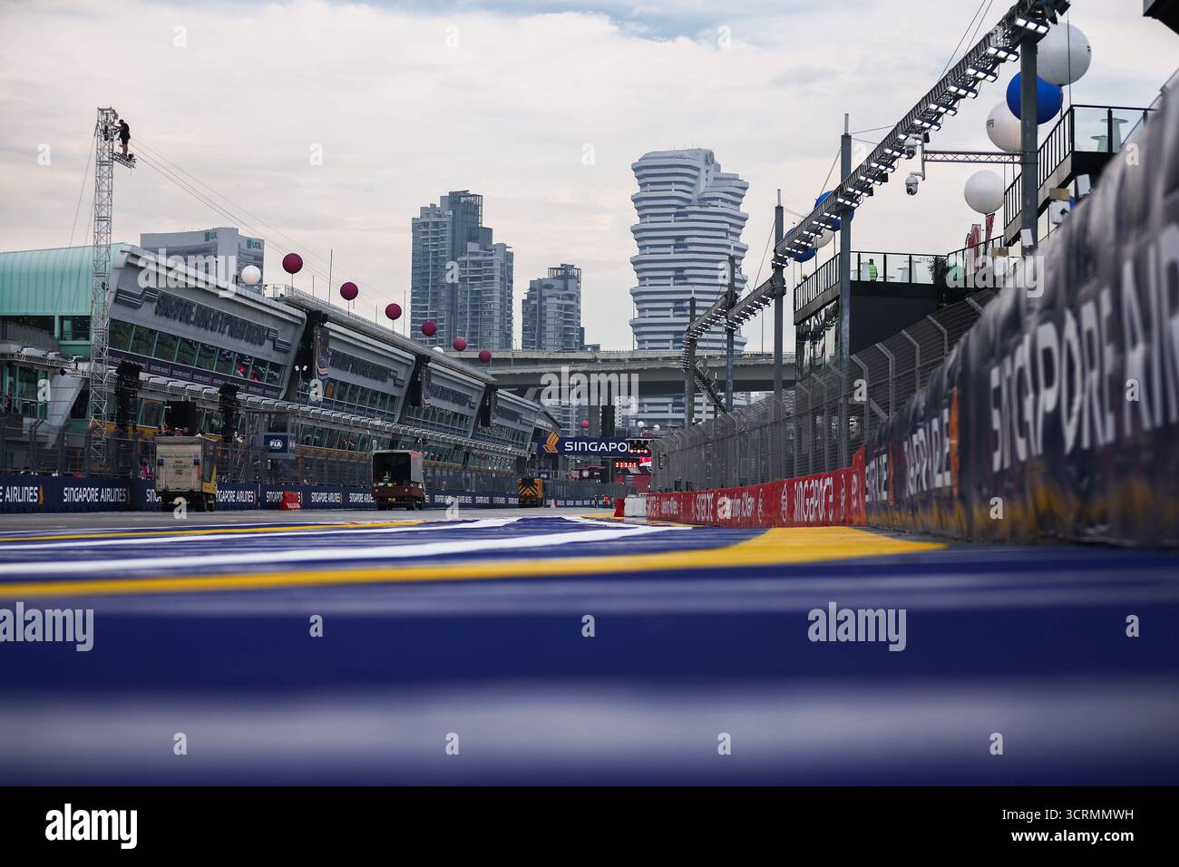 General view of the main Straight of the Marina Bay Street Circuit ...