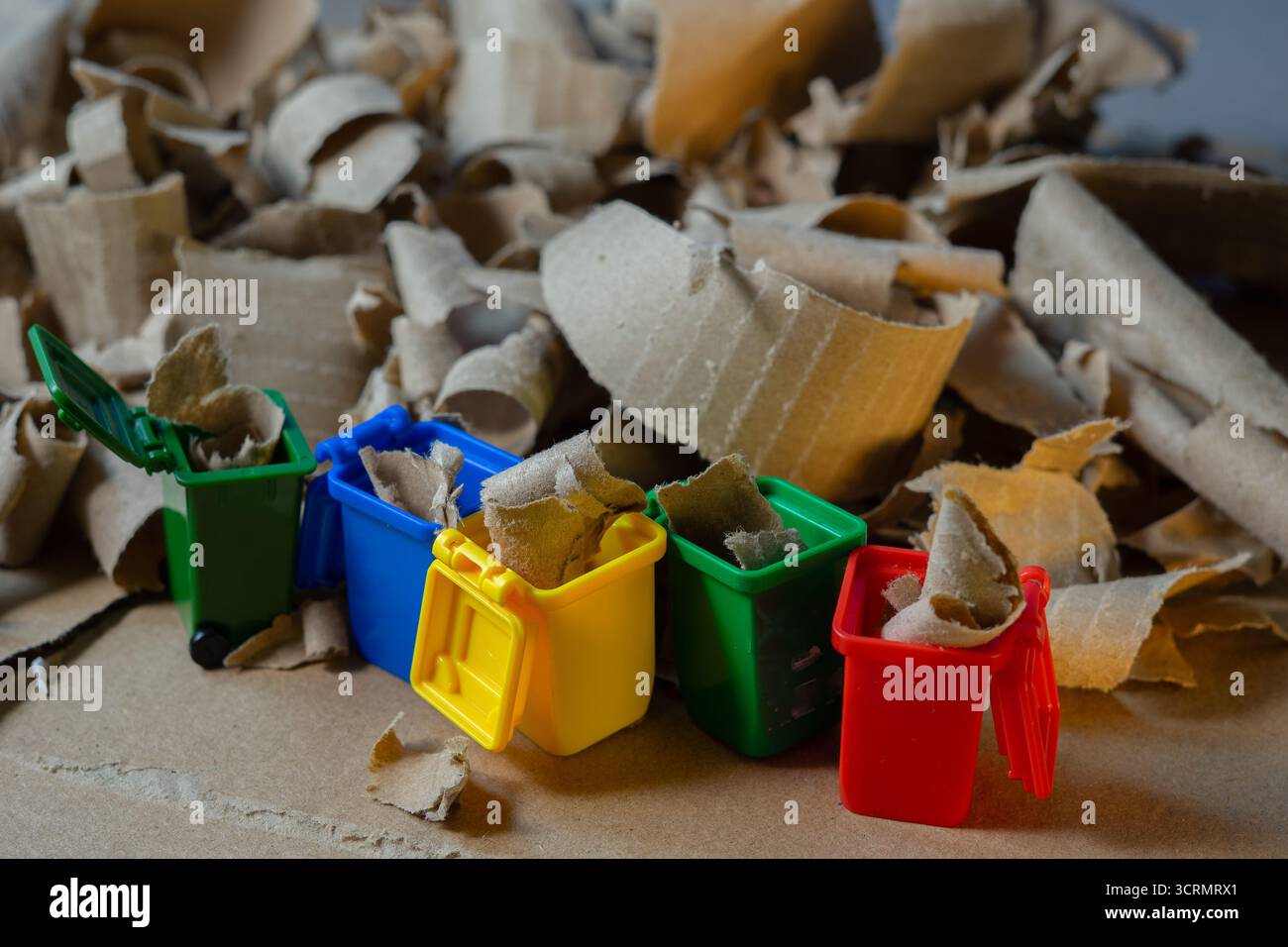 Surrounded by trash hi-res stock photography and images - Alamy