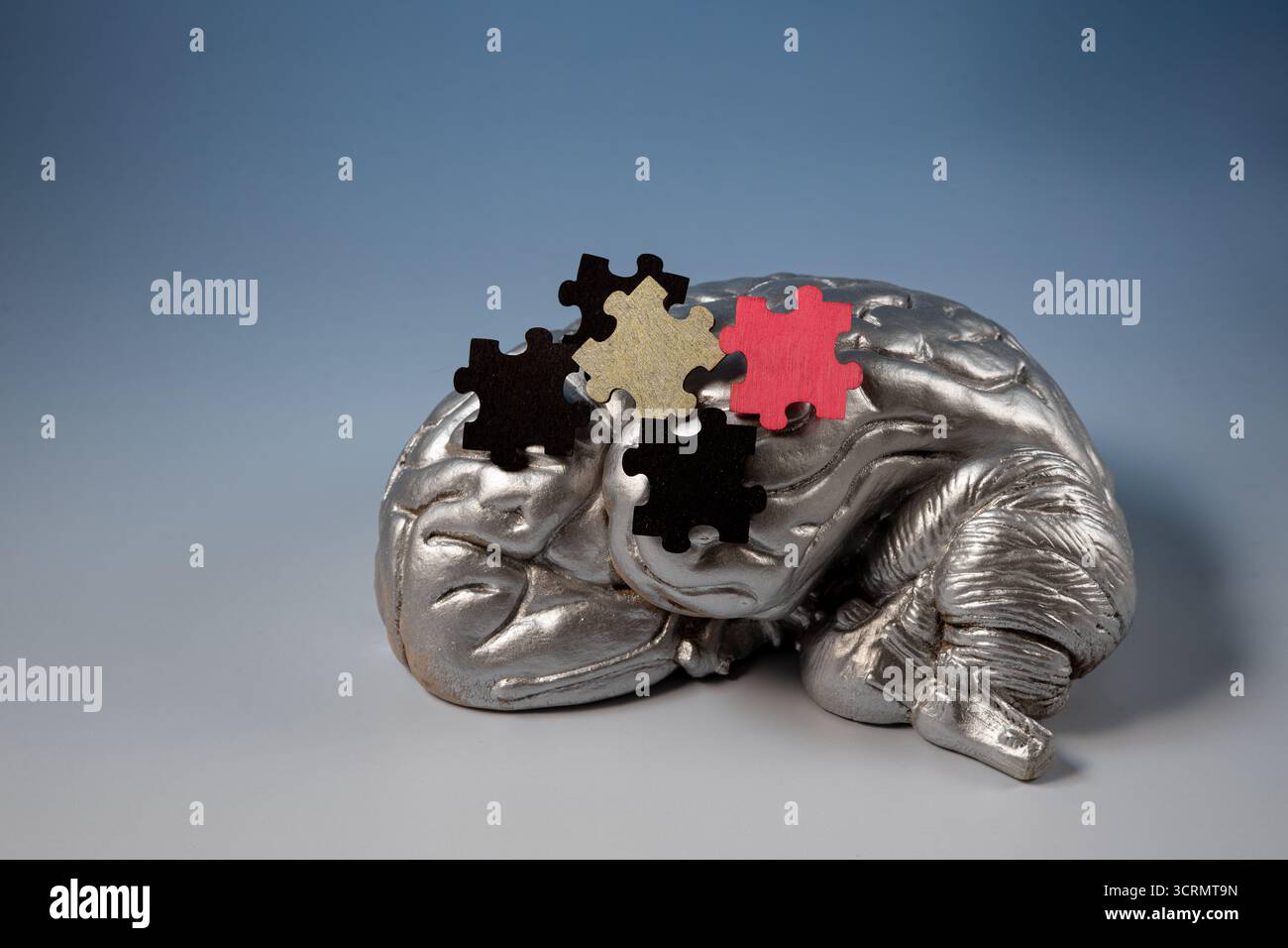 Cancer ribbon brain tumor hi-res stock photography and images - Alamy