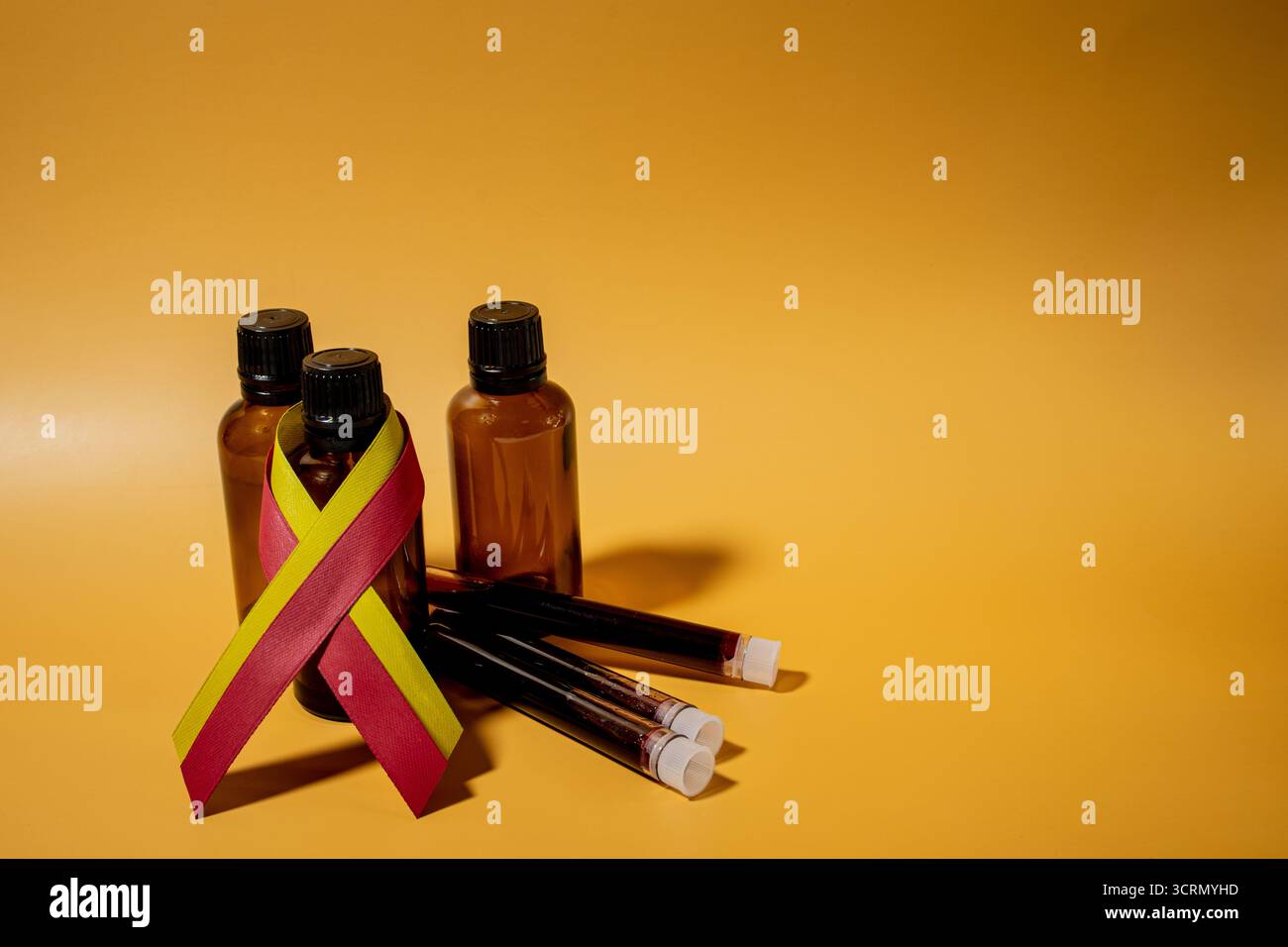 Yellow ribbon cancer awareness hi-res stock photography and images - Alamy
