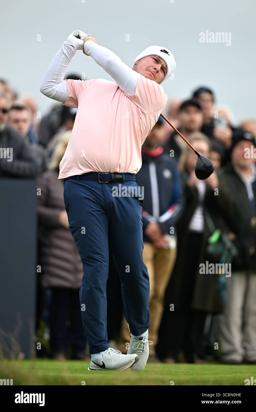 Robert MacIntyre tees off the 4th during day one of the 2025 Alfred ...