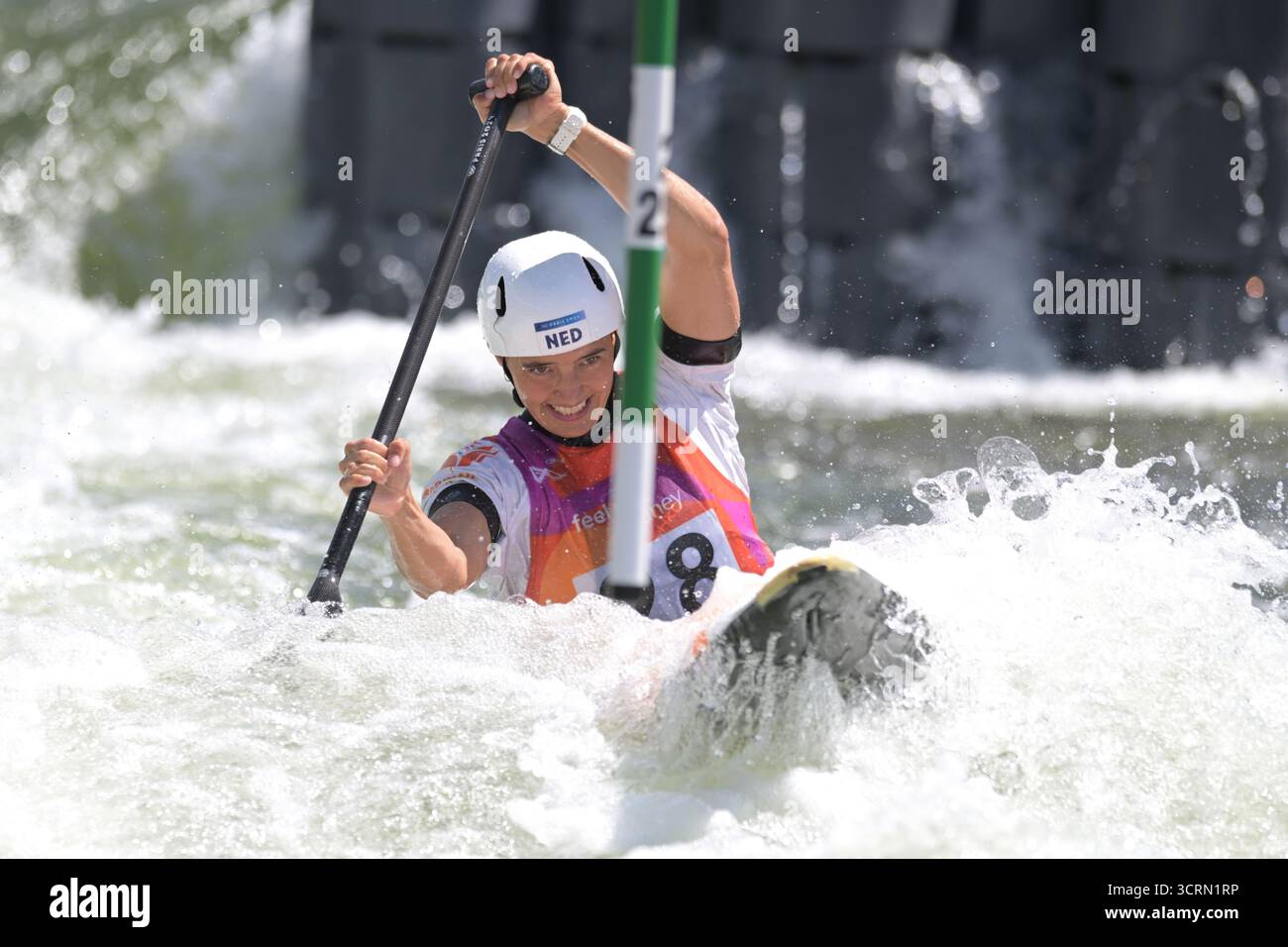 Lena Teunissen of Netherlands compete in the Women's Canoe Semi final ...