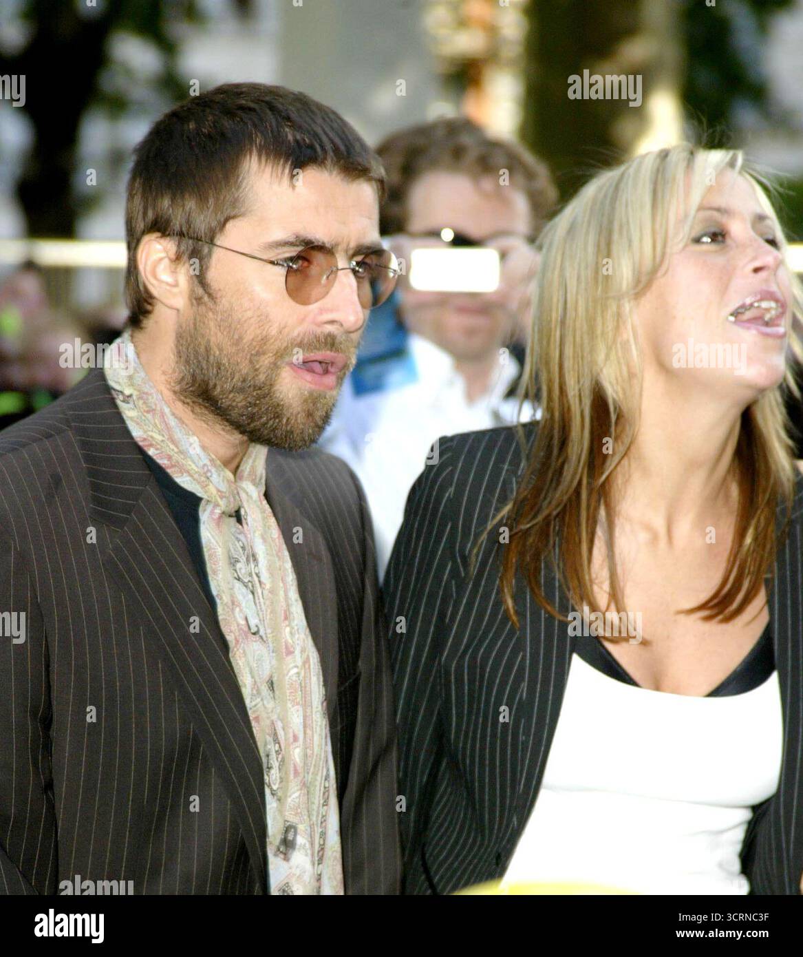 Nicole appleton shrek 2 premiere hi-res stock photography and images ...