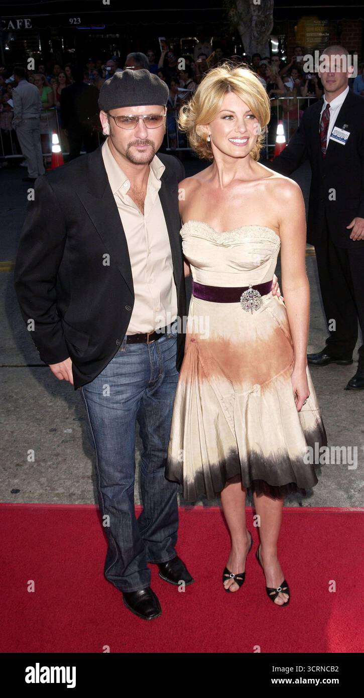 Faith Hill and husband Tim McGraw at 'The Stepford Wives' World ...