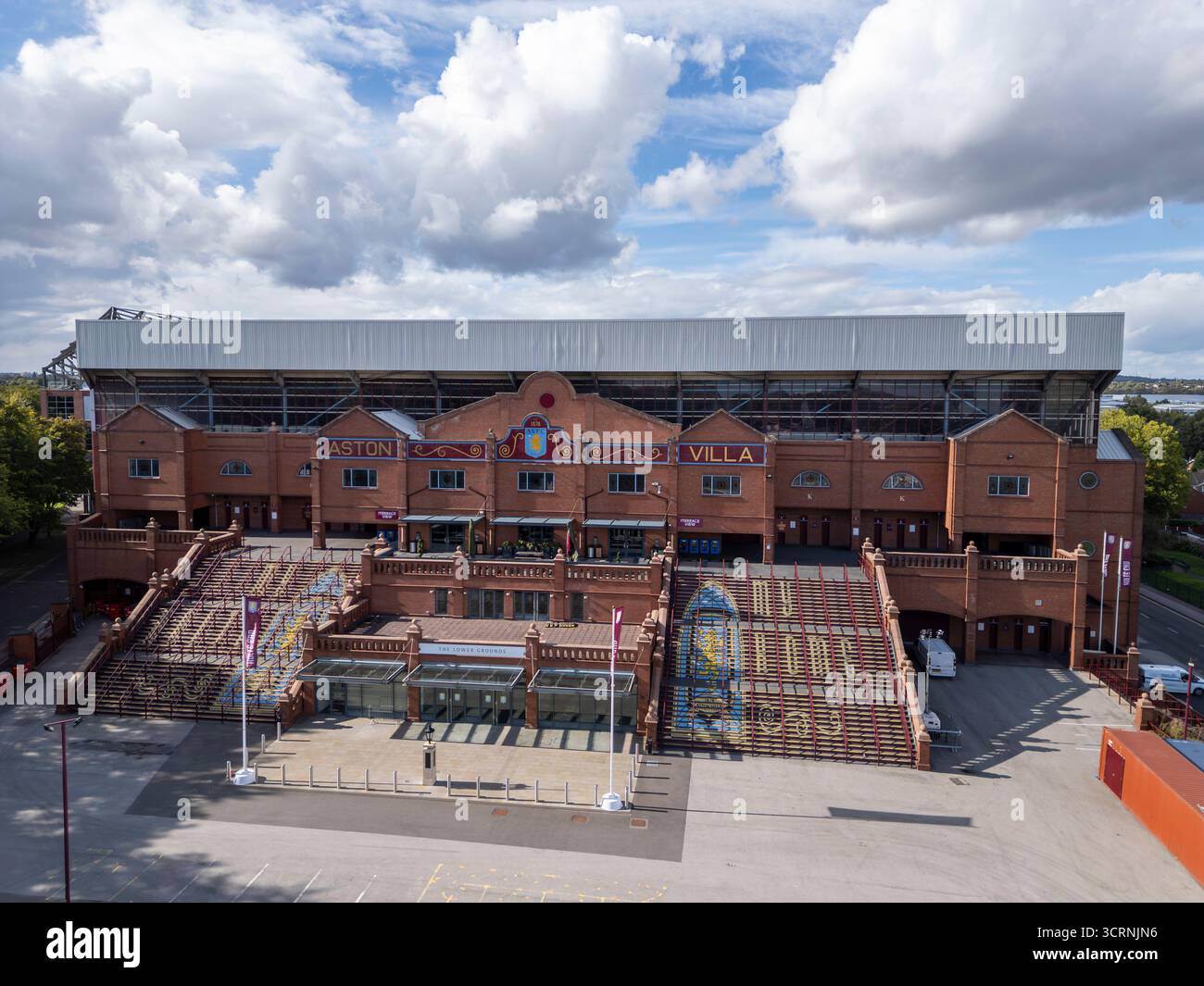 Aston villa stadium view 2025 hi-res stock photography and images - Alamy