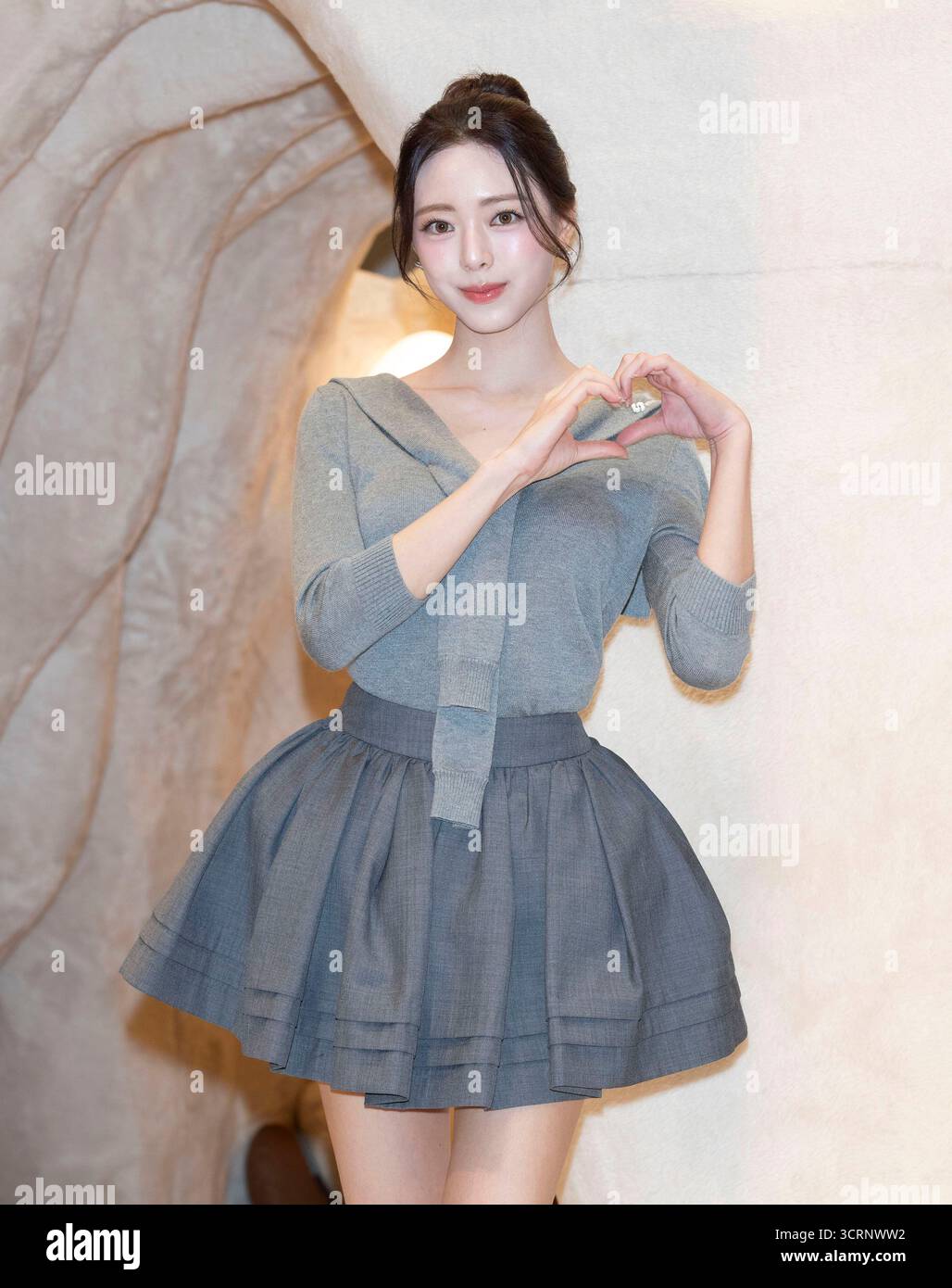 1 Oct 2025 – Seoul, South Korea: South Korean singer Yuna, member of K-Pop girl group ITZY ...