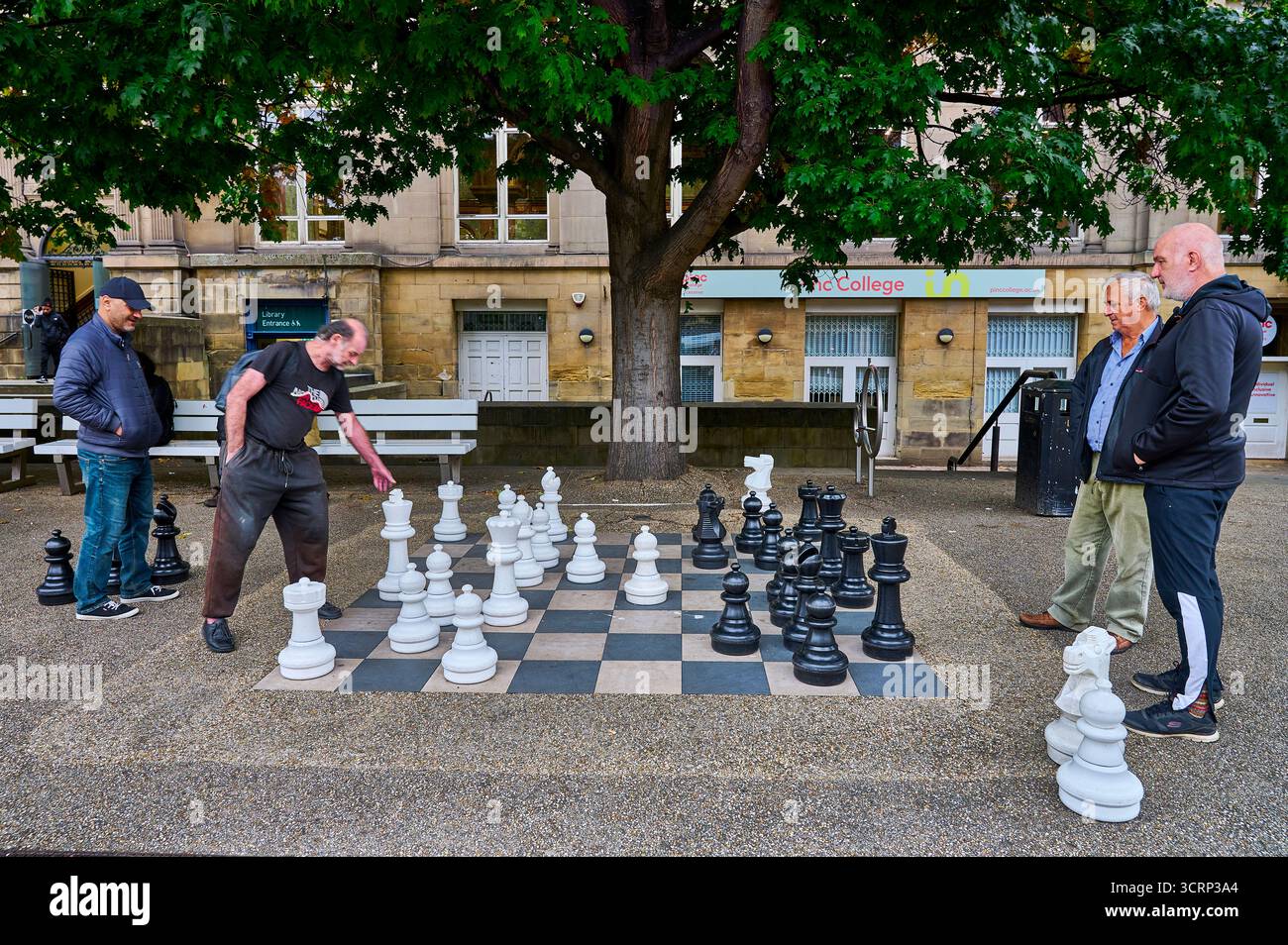 Leeds library hi-res stock photography and images - Alamy